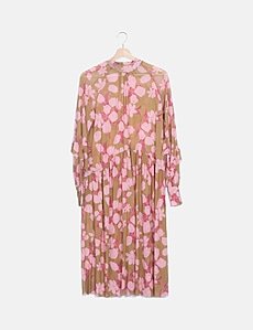 Buy online second-hand clothing for women on Micolet.co.uk