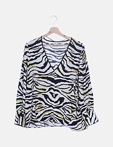 Buy online second-hand clothing for women on Micolet.co.uk