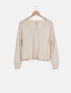 Buy online second-hand clothing for women on Micolet.co.uk